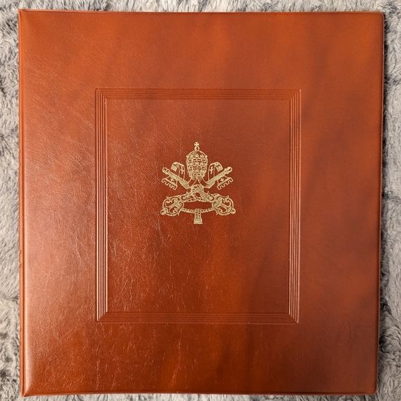 Album Marini | Office | Vatican Stamp Binder Cartella Postiglione ...